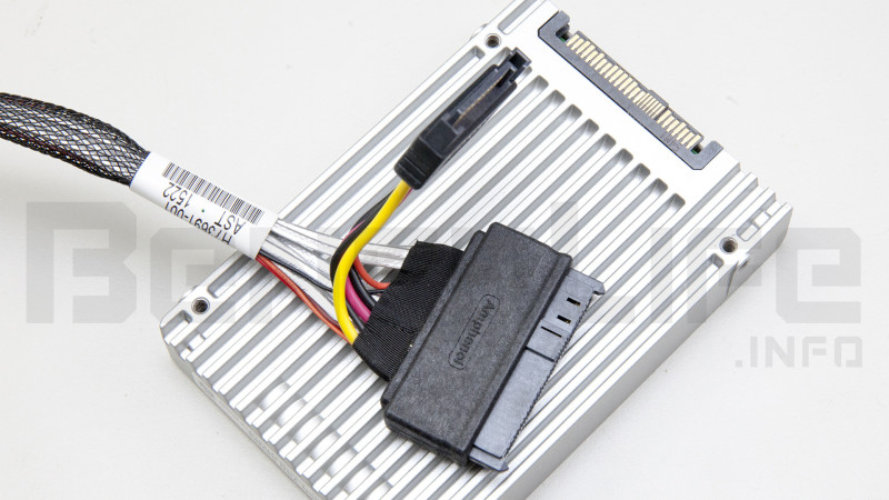 別再稱它為 SFF-8639，U.2 版本的 Intel SSD 750 入手 - BenchLife.info