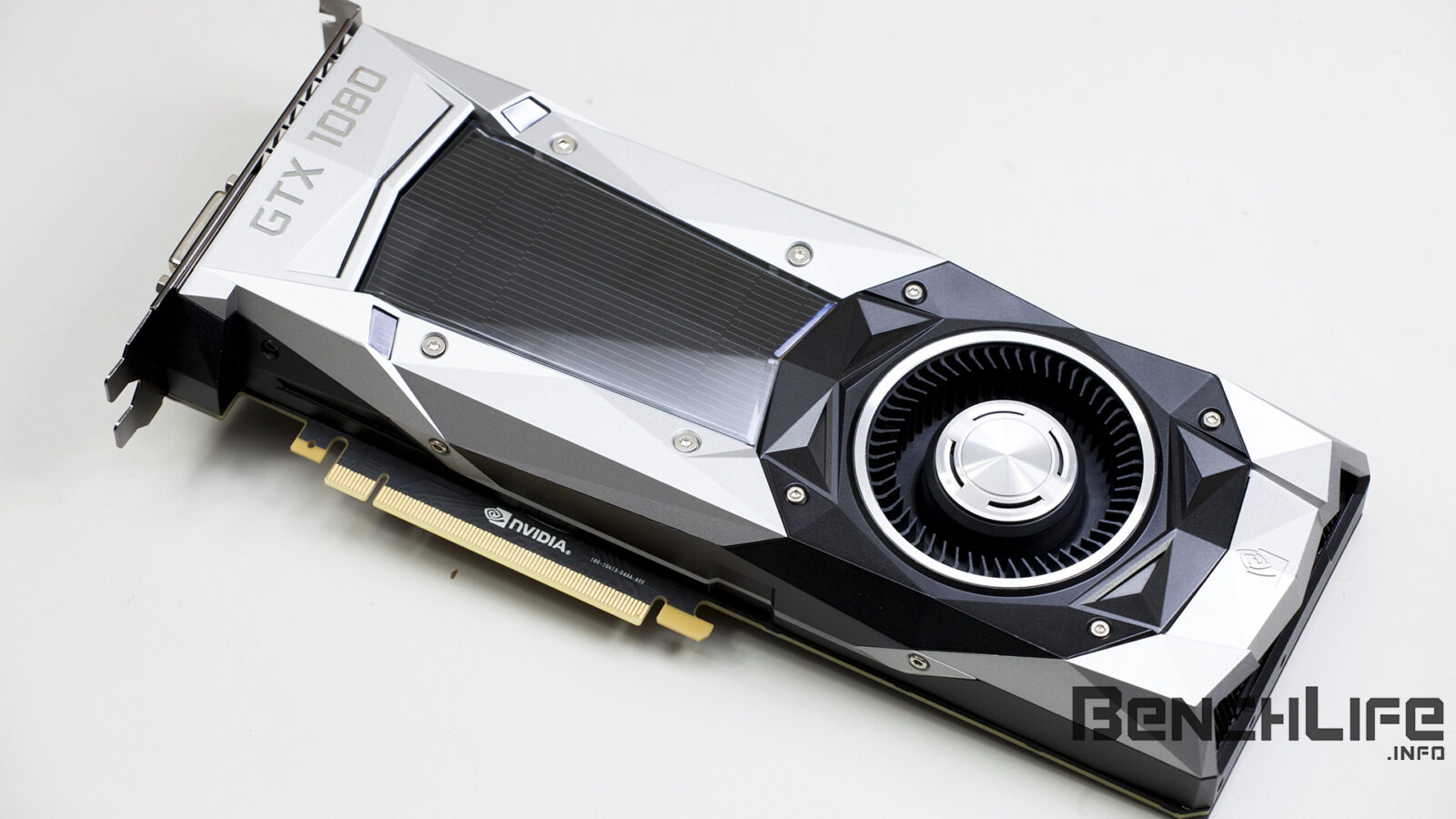 GP104-400，NVIDIA GeForce GTX 1080 實測 - BenchLife.info