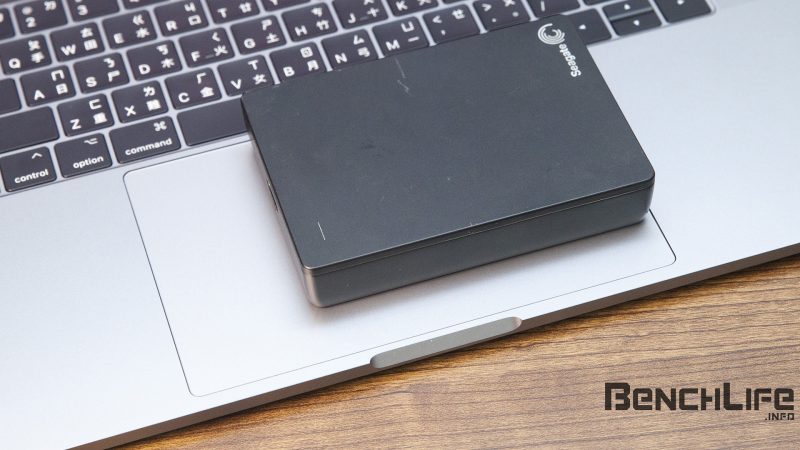 配置 AMD Radeon Pro 450，MacBook Pro 15 Late 2016 動手玩 - BenchLife.info