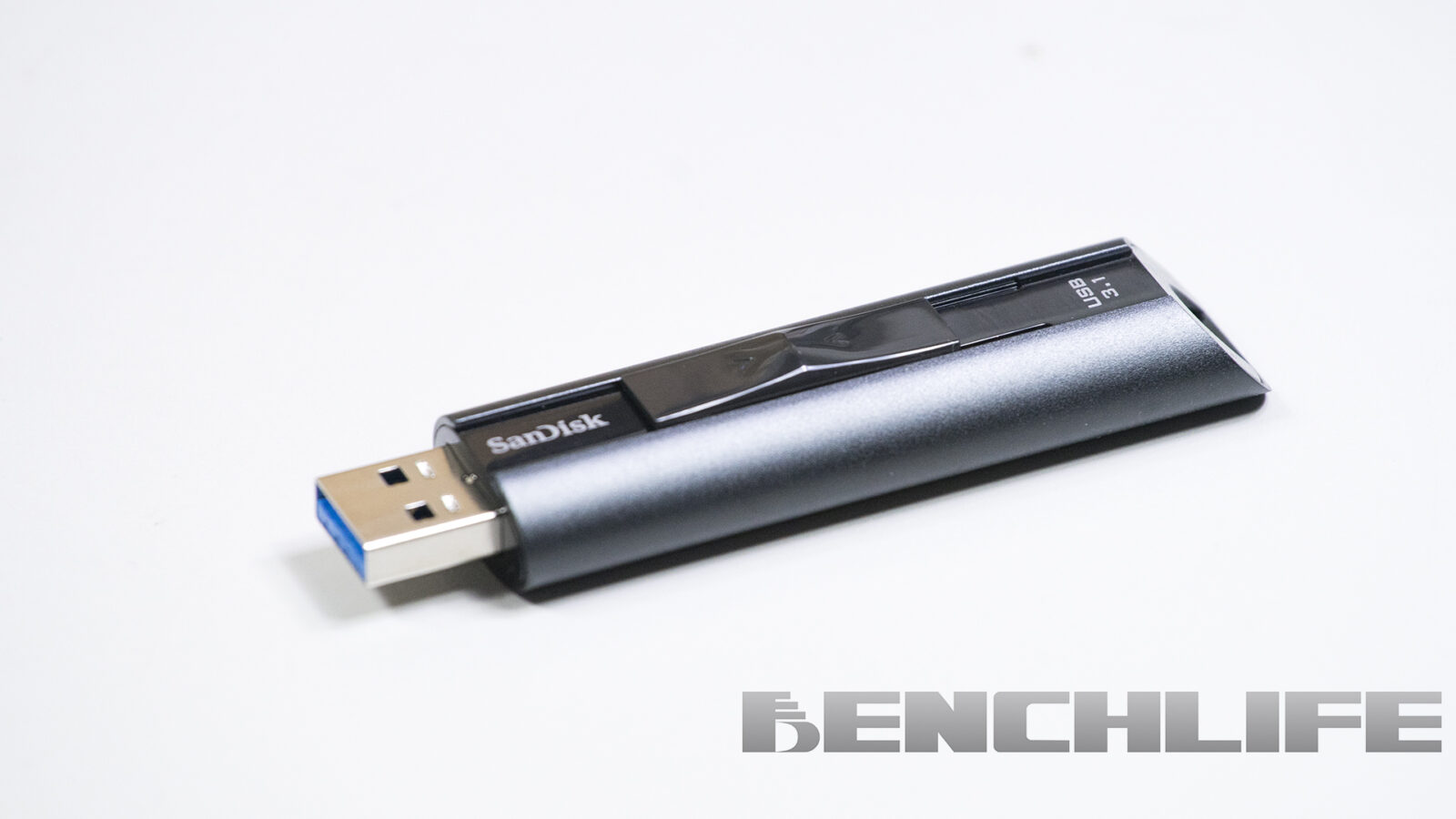 256GB 與 128GB 供選擇，SanDisk Extreme Pro USB 3.1 Gen 1 隨身碟測試 - BenchLife.info
