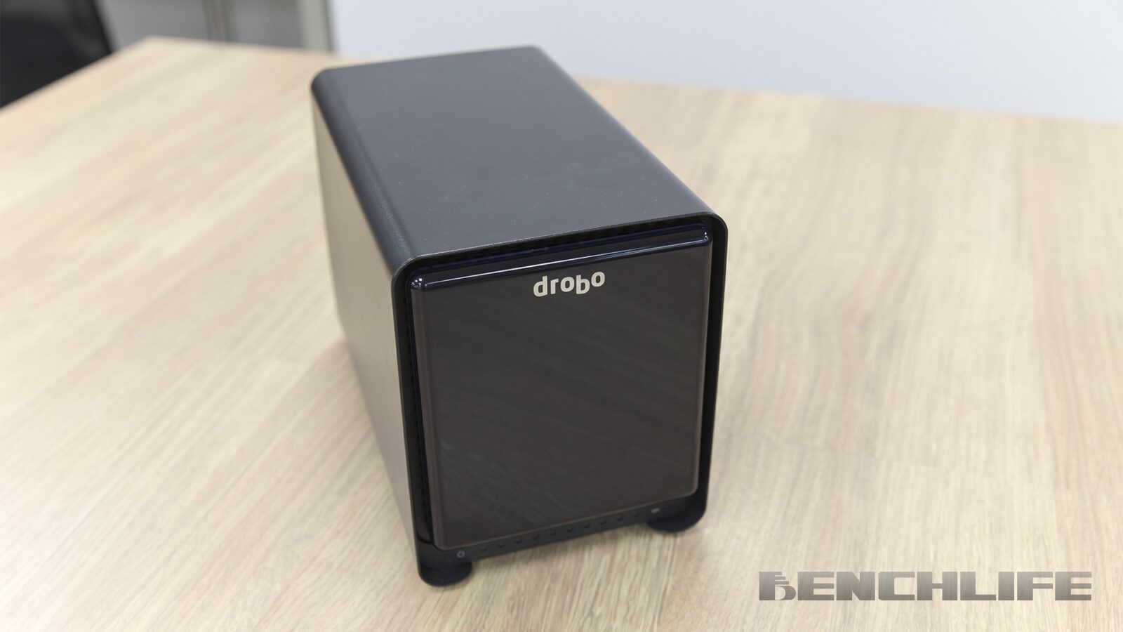 Drobo 5Dt 簡單評測 - BenchLife.info