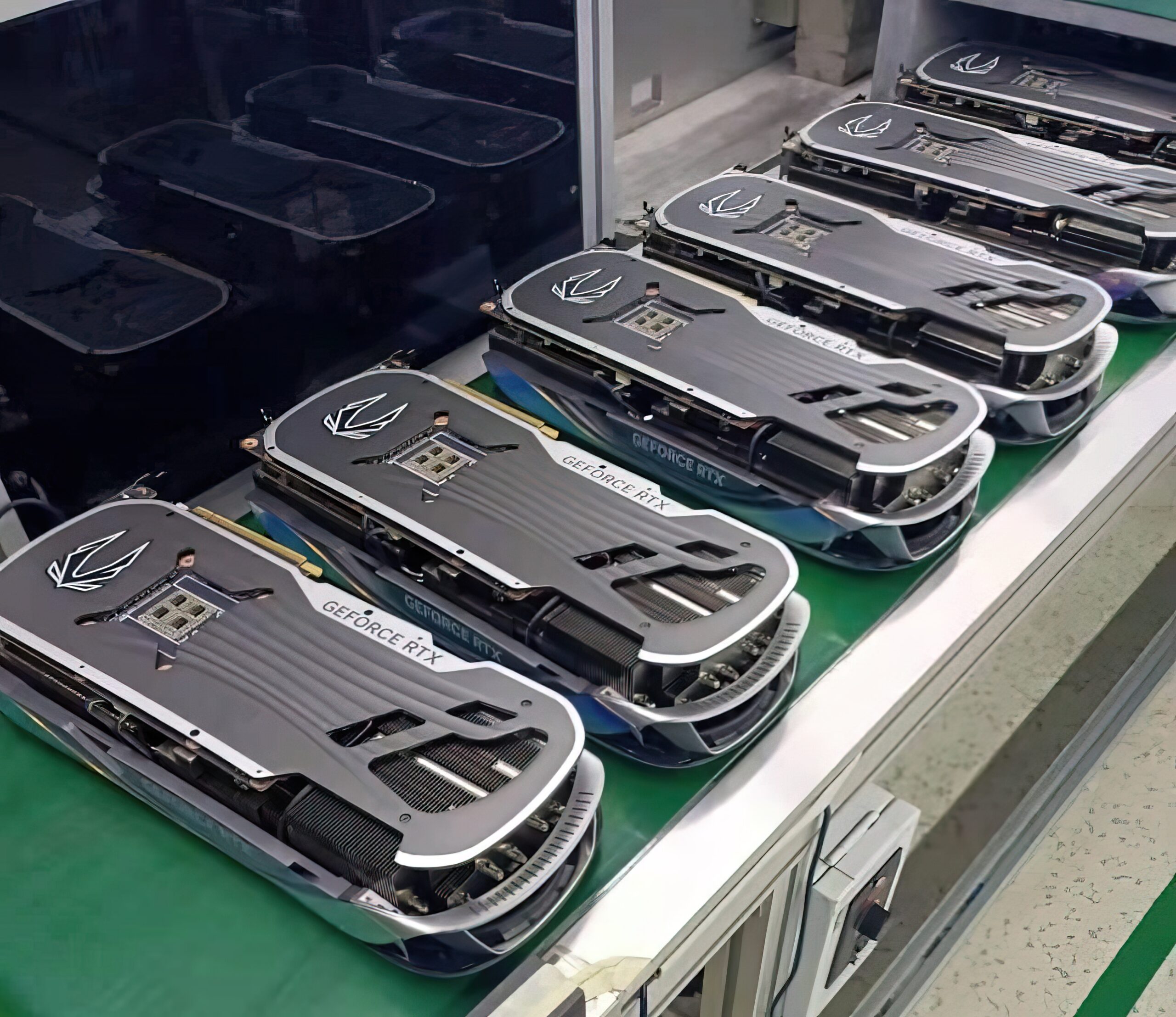 The Bitter Master Is Up To You Zotac GeForce RTX 4090 Color Box And The Bitter Master Is Up To You Zotac GeForce RTX 4090 Color Box And