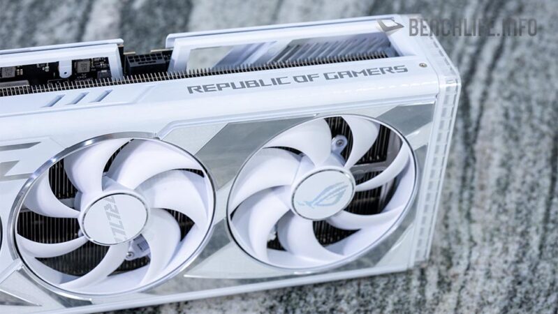 這顏色就是有些魅力在，ROG Strix GeForce RTX 4080 白色版開箱 - BenchLife.info