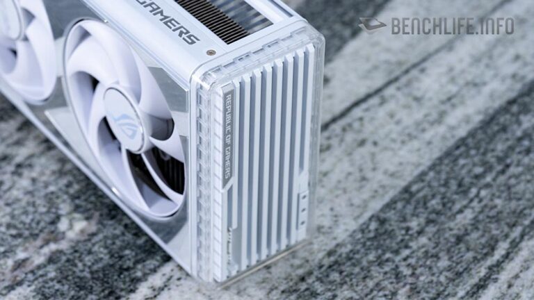 This color is some charm, ROG Strix GeForce RTX 4080 white version out ...