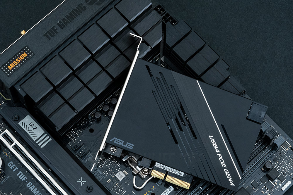 ASUS USB4 PCIe Gen4 Card (10) - BenchLife.info