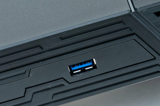 升級 AMD 平台支援 USB4，ASUSTOR Flashstor 6 Gen2 FS6806X 實測 - BenchLife.info