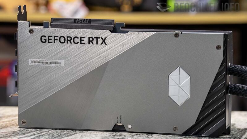 升級至 360mm 冷排與 7 葉 StormForce 風扇，MSI GeForce RTX 5090 32G Suprim Liquid ...