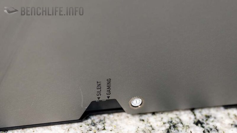 升級至 360mm 冷排與 7 葉 StormForce 風扇，MSI GeForce RTX 5090 32G Suprim Liquid ...