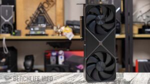 2 槽設計的旗艦顯示卡，NVIDIA GeForce RTX 5090 Founders Edition 實測 - BenchLife.info